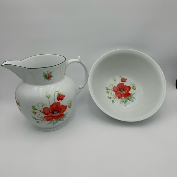 Royal Worcester | Art | Vintage Royal Worcester Red Poppy Pitcher Poppy ...